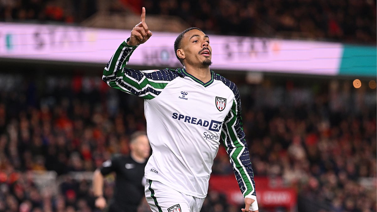 EFL Championship: Wilson Isidor Labels Sunderland Group As 'Special ...