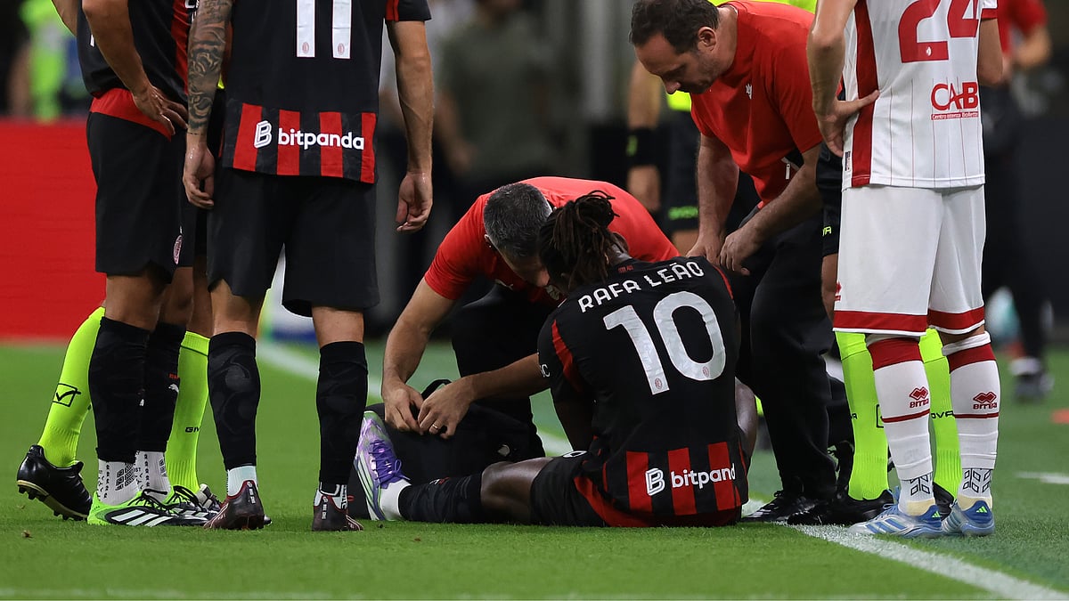 AC Milan Vs Bari, Coppa Italia 2025-26: Rafael Leao Injury Overshadows ...