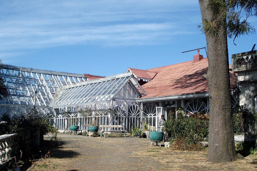 Shimla’s Heritage Rothney Castle Slipping Into Oblivion | Outlook India