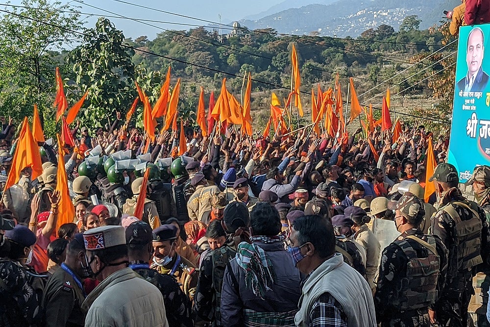 Bowing To Day-Long Protests, Himachal CM Jai Ram Thakur Announces ...