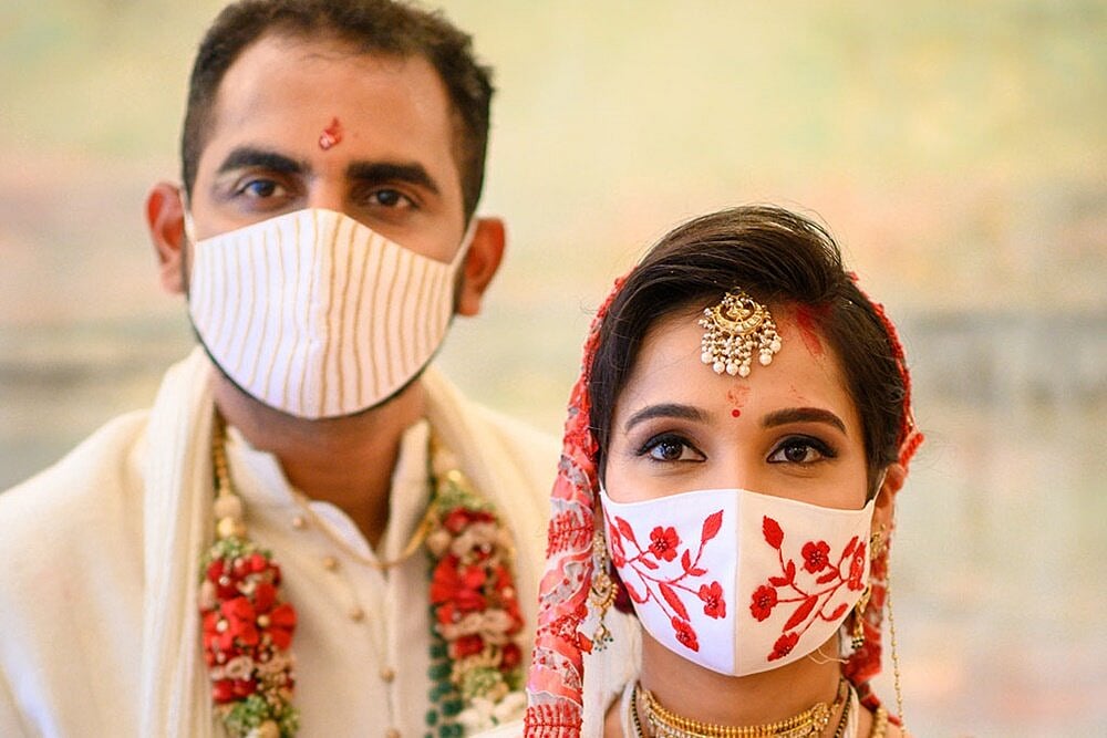 10 Guests At A Wedding? A Dinner Treat Awaits Bride & Groom From Bhind Cop