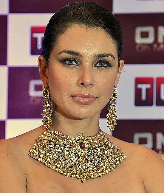 Lisa Ray | Outlook India