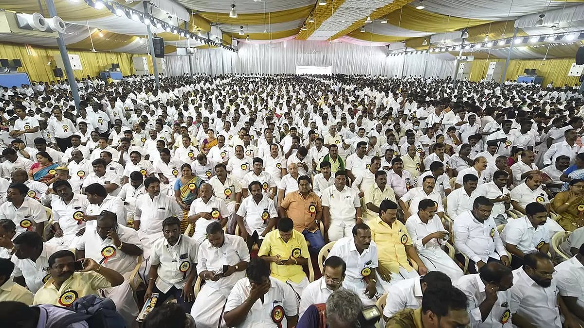 Left Parties, VCK To Skip Tamil Nadu Governor 's Republic Day 'At Home ...