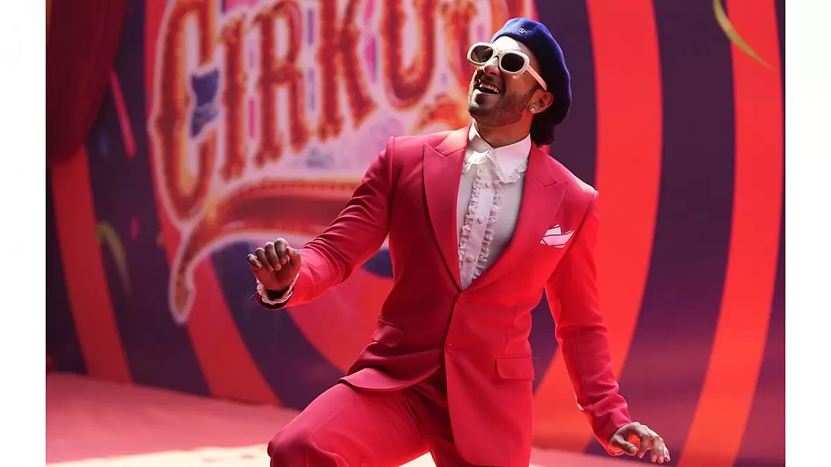 Cirkus Box Office Collection Day 1 Rohit Shetty Gets Worst Opening In