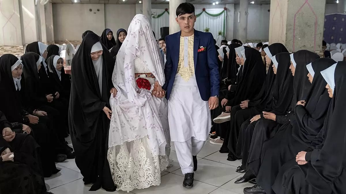 Afghanistan: Fifty Couples Marry At Joint Wedding In Kabul To Cut Costs ...