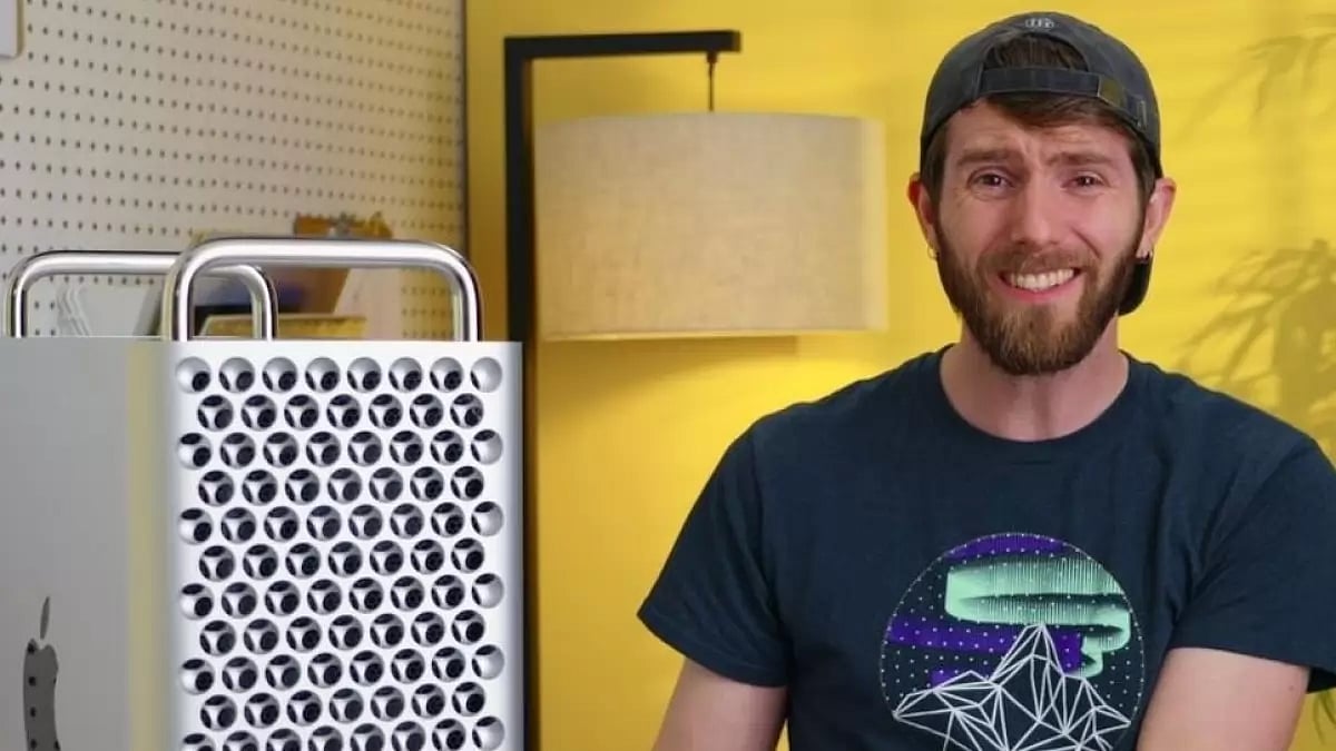 Linus Sebastian: Here is how this famous Canadian YouTuber earned an ...