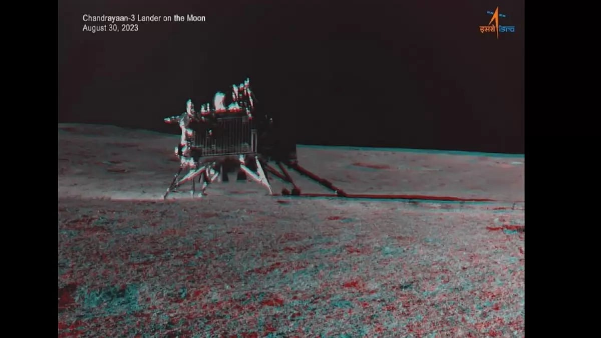 Chandrayaan-3: Rover Pragyan Sends Lunar 'Anaglyph' Image With 3D Feel ...