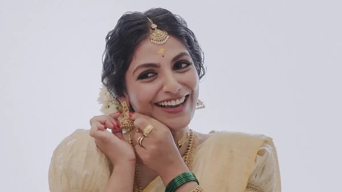 Malayali Actress Mythili Gets Married At Guruvayur Sree Krishna Temple