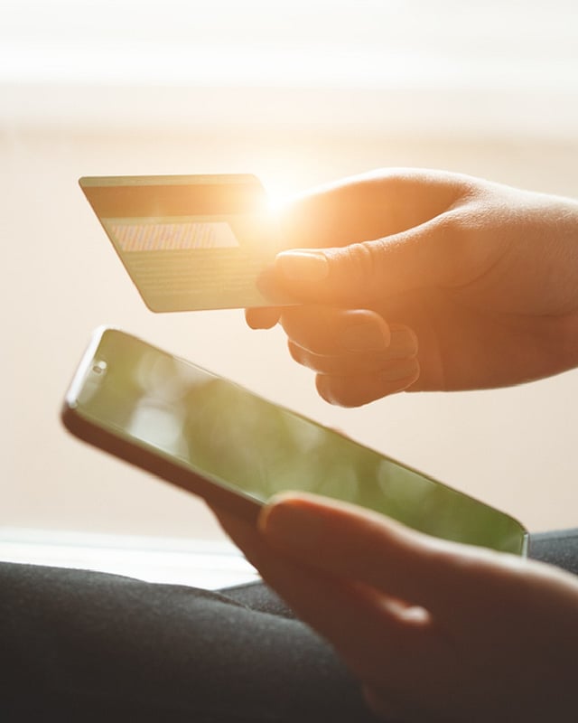 Green Credit Cards: Eco-Friendly Tomorrow With Every Swipe