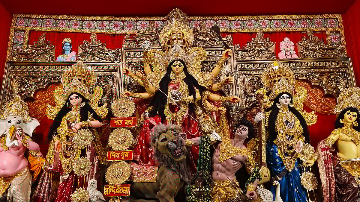 Durga Puja 2025 In Kolkata: Where To Eat, What To See, And How To Celebrate
