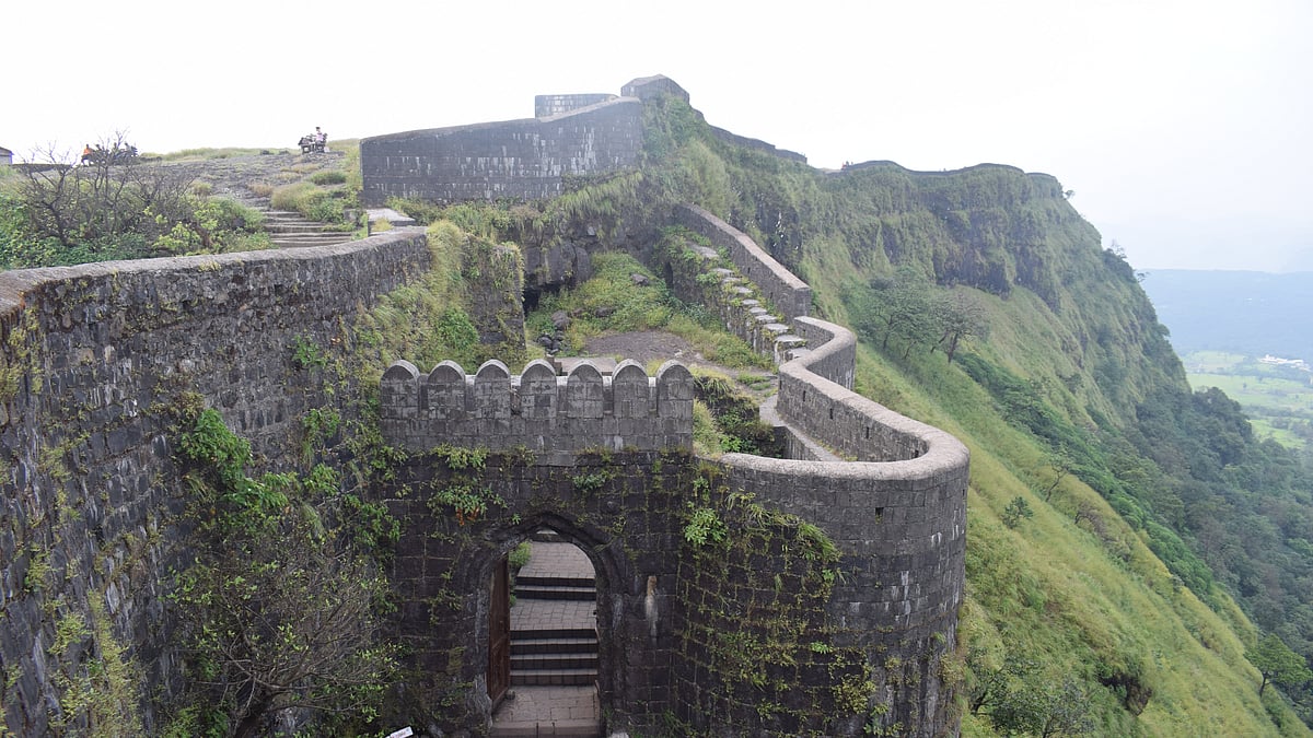 Korigad Fort: A Monsoon-Perfect Sahyadri Trek Packed With History