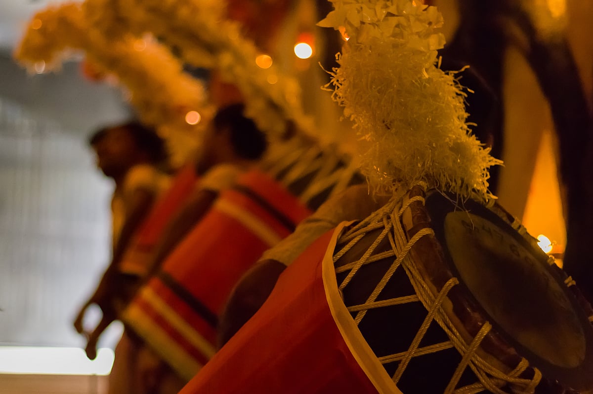 The Sound Of Durga Puja: Dhak, Dhunuchi Naach And Music Of Bengal’s ...