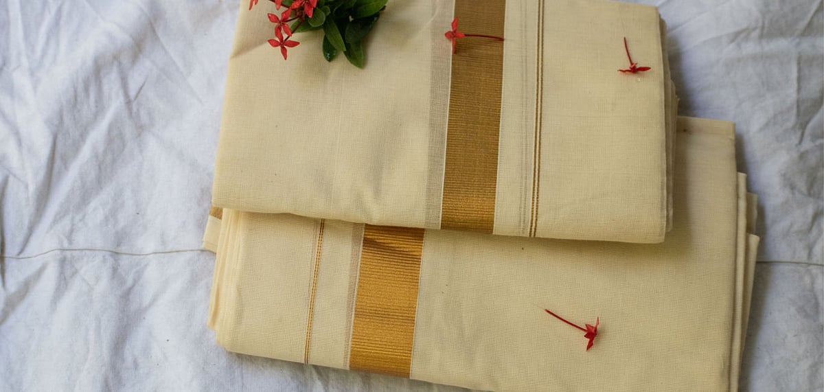 Chendamangalam Home To Handlooms Kasavu Saree