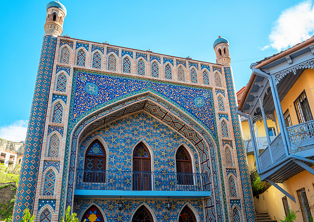 Heritage Stays to Old Libraries: 5 Things To Do In Tbilisi