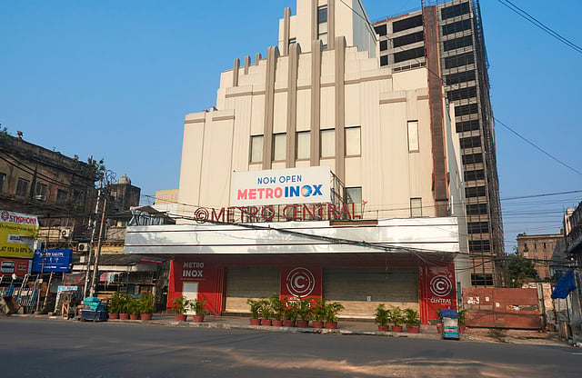 All About The Iconic Art Deco Metro Cinema Hall In Kolkata