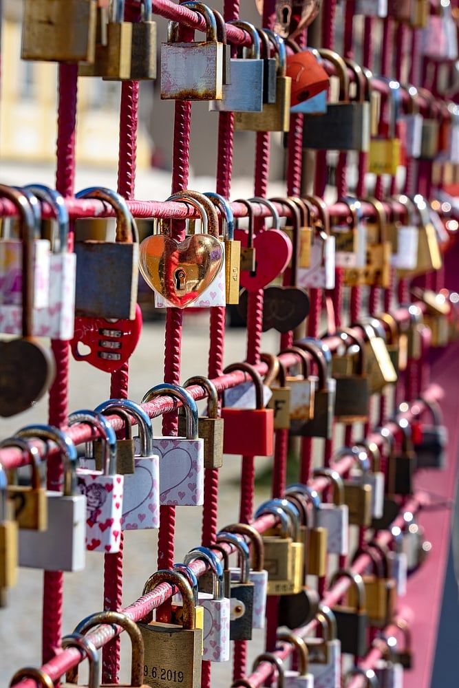 10 Love Lock Bridges Around The World