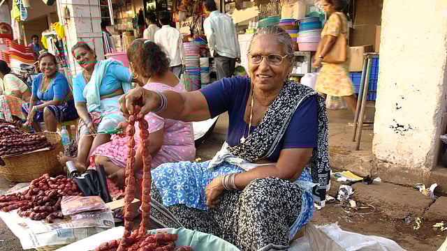 Foodie Alert: Street Food In Goa You Should Not Miss