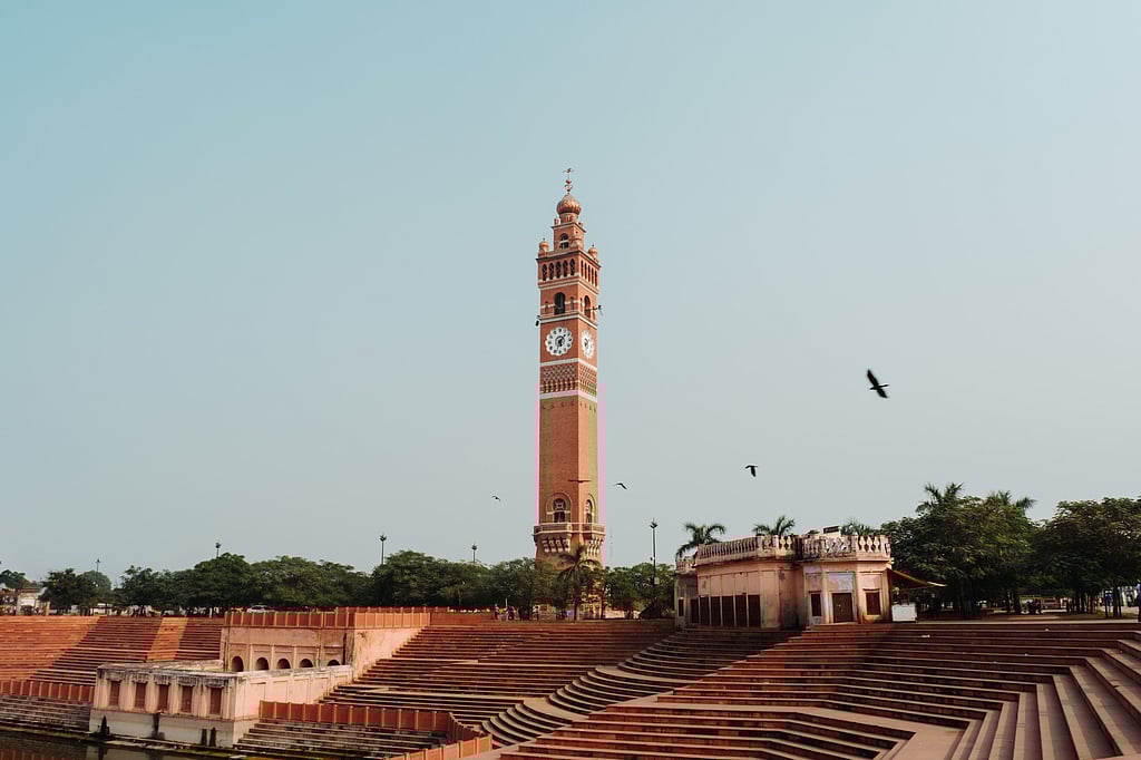 Must-Visit Historical Places In Lucknow