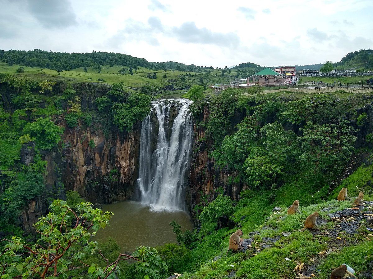 The Magic Of Patalpani Waterfalls In Madhya Pradesh