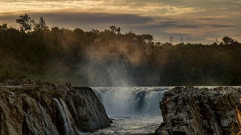 Offbeat Alert: Your Complete Guide To Bhedaghat in Madhya Pradesh
