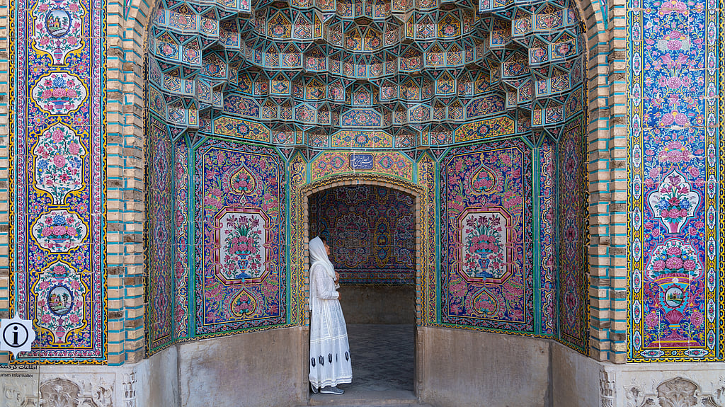 Iran Suspends Visa-Free Travel for Indians from Nov 22, 2025 | New ...