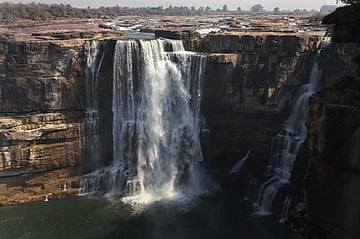 These Scenic Waterfalls Of MP Are Worth Every Capture