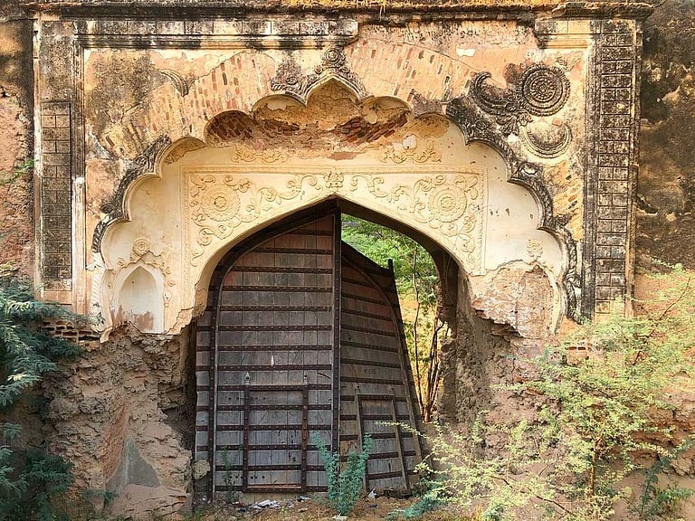 A Complete Guide To The Loharu Fort In Haryana