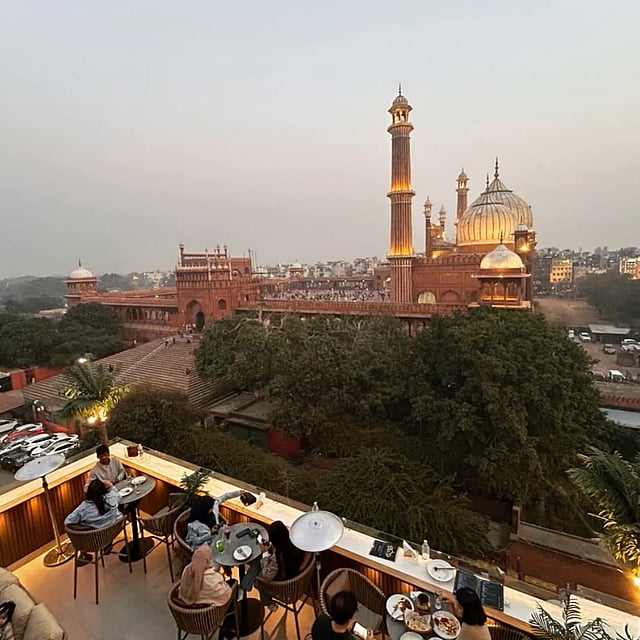 5 Restaurants In Delhi With A Gorgeous View Of Delhi’s Iconic Landmarks