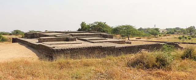 Discover Lothal, The Only Port-Town Of The Indus Valley Civilisation