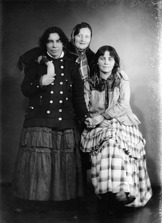 All About The Romani People, Europe's Ethnic Minority
