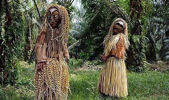 Meet The Mah Meri People Of Malaysia Who Make Wooden Masks