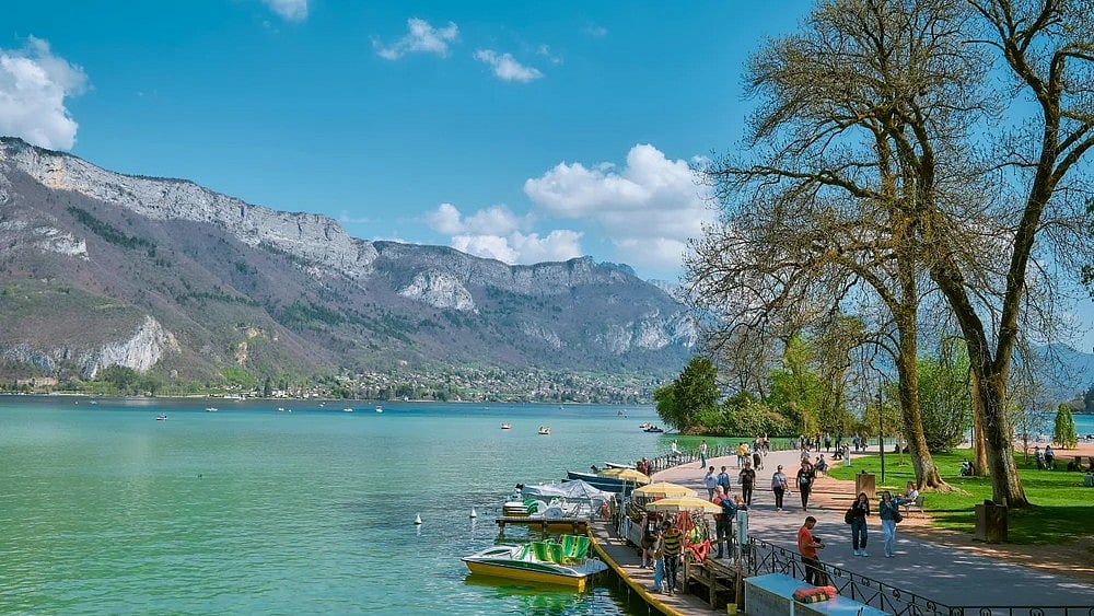 Why ‘Best Time to Visit’ No Longer Works – Smarter Travel Planning in ...