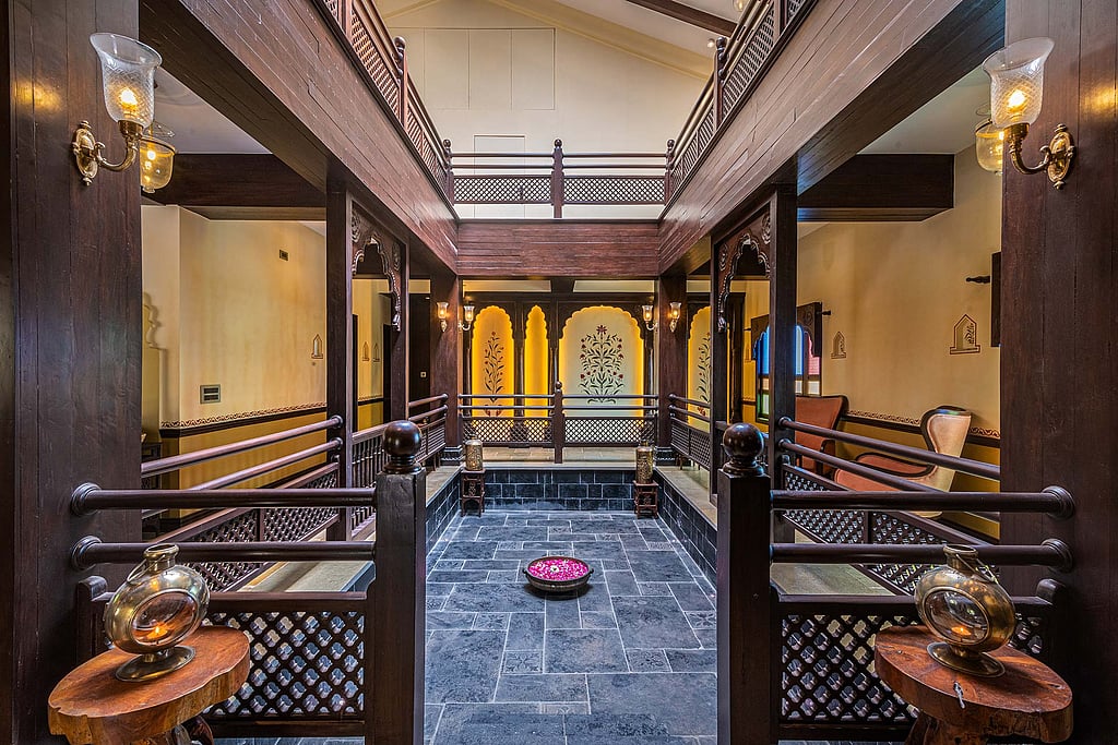 Heritage Stays in Maharashtra: Wadas, Havelis & Colonial Homes