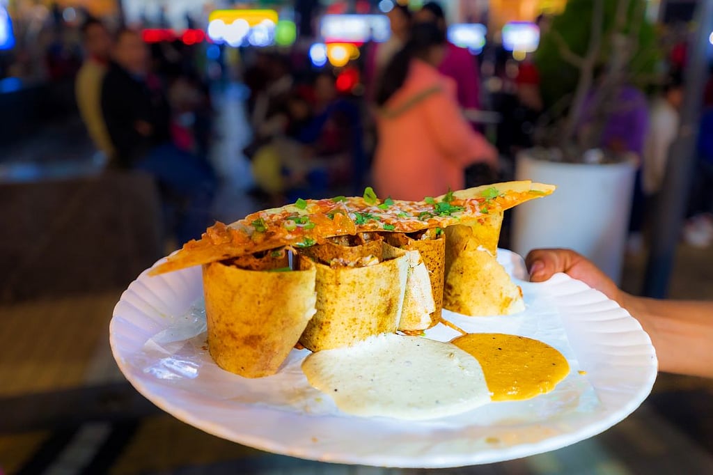 Top Places To Visit In Indore If You Love Street Food