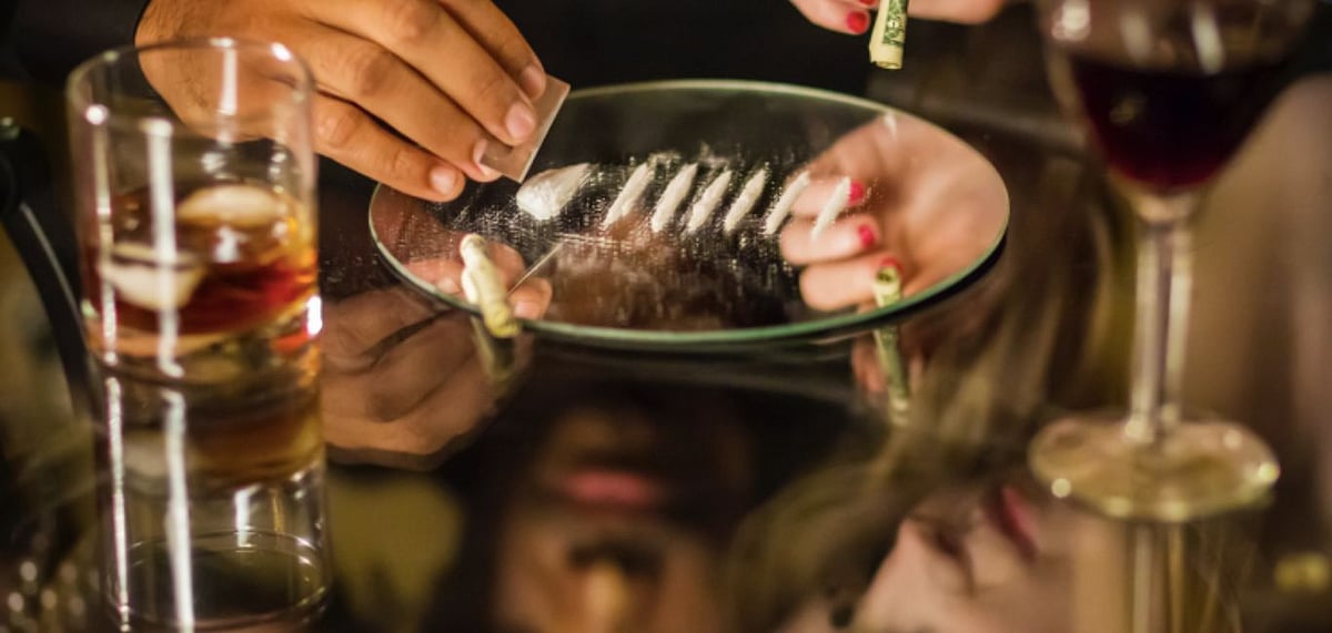 Tales of the Travelling Cocaine Bar