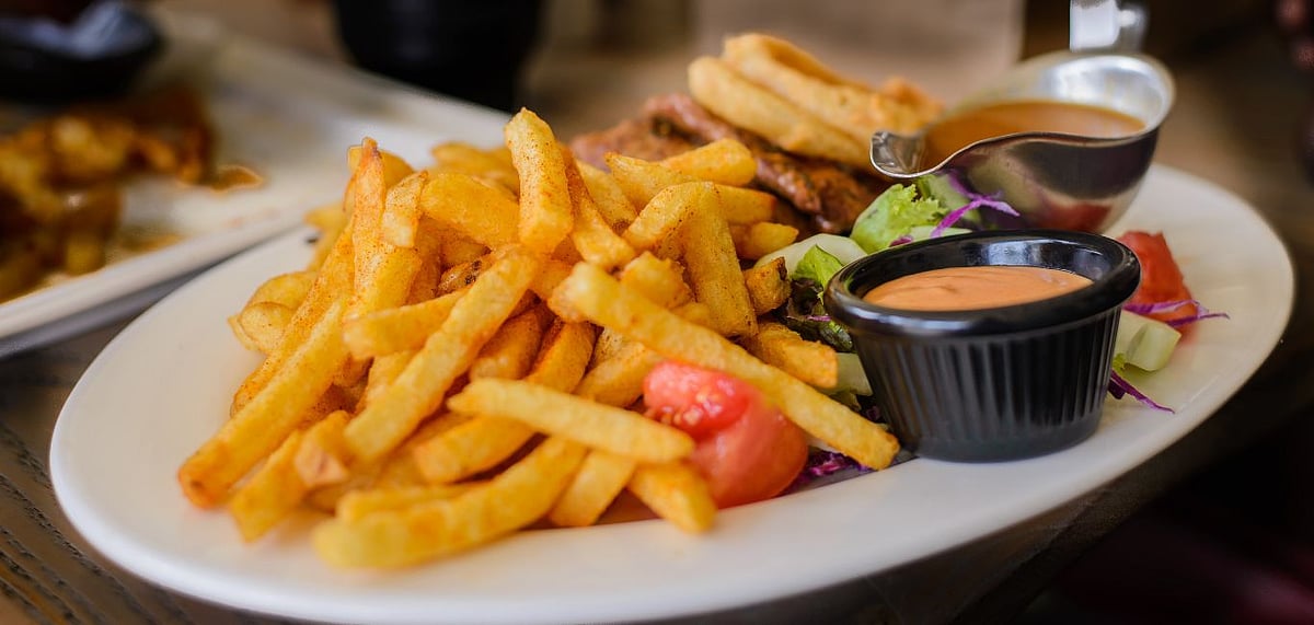 Five Ways French Fries Are Eaten Around The World