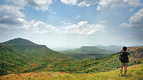The Ancient And Medieval Charms Of The Malwa Plateau: Exploring Rock ...