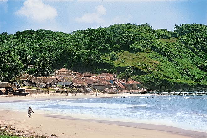 Five Maharashtra Beaches Awarded Prestigious Blue Flag Certification