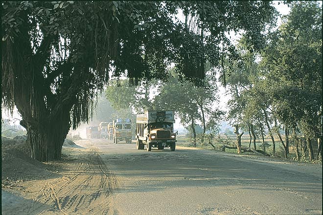 Journeys Mapping the Grand Trunk Road
