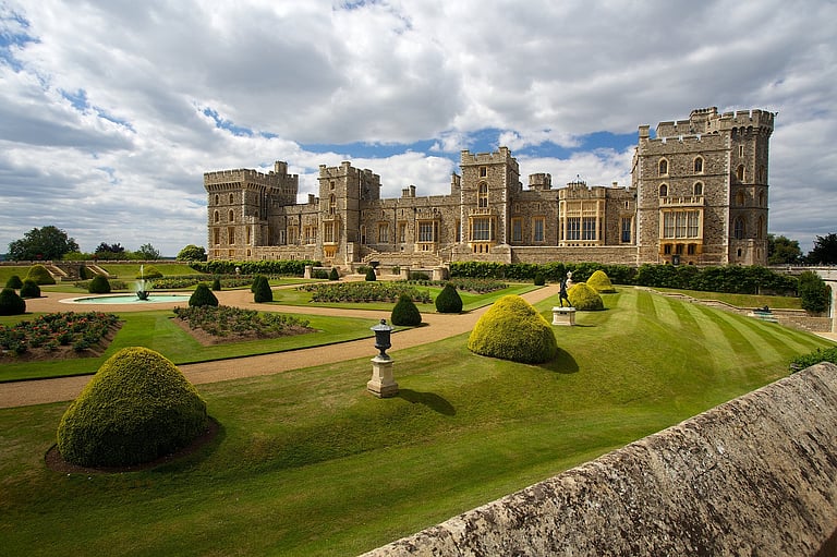 Windsor Castle Opens Terrace Garden to Public for the First Time in 40 ...