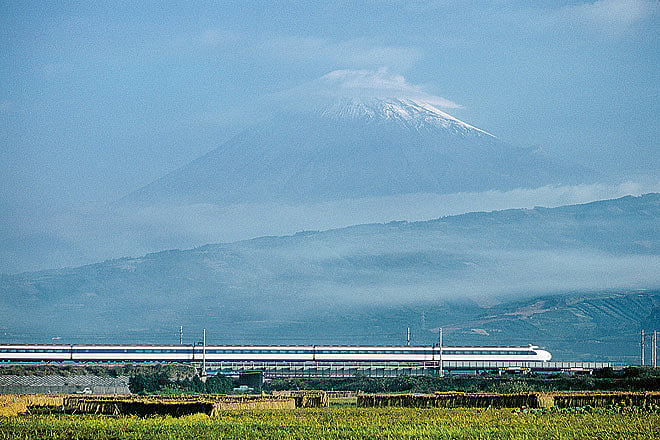 Shinkansen, 1968