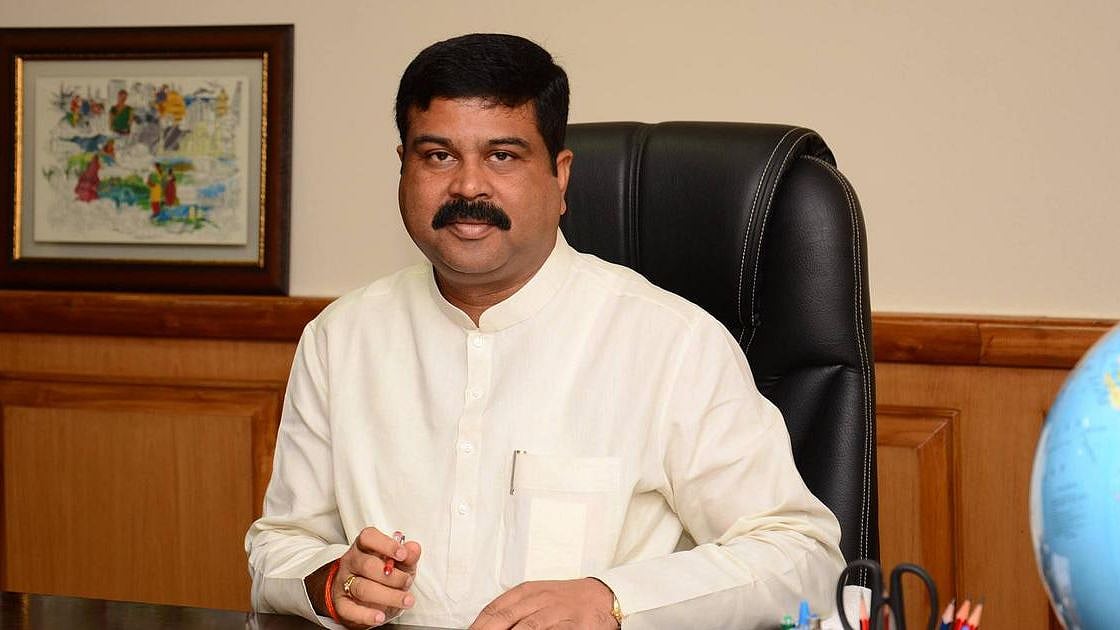 CBSE: 'সব দায়ভার কেন্দ্রের' - সিবিএসই বিতর্কে মুখ খুললেন কেন্দ্রীয় ...