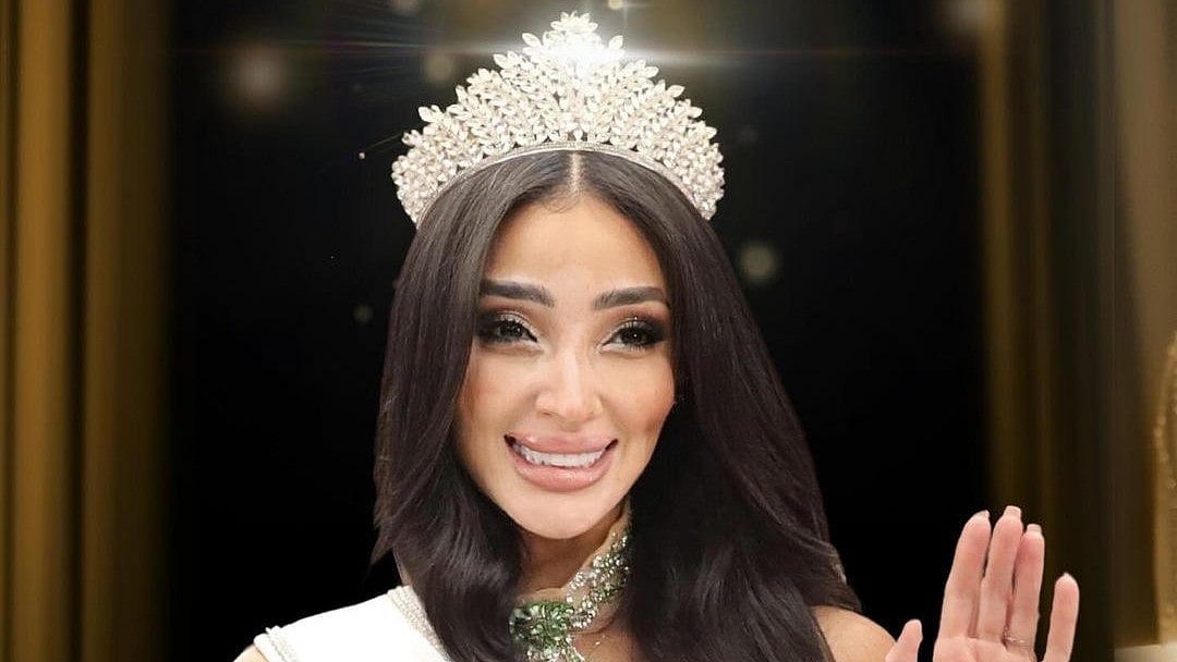 Logina Salah: চিরাচরিত সৌন্দর্য্যের সংজ্ঞা ভেঙে দিয়ে মিস ইউনিভার্সের ...