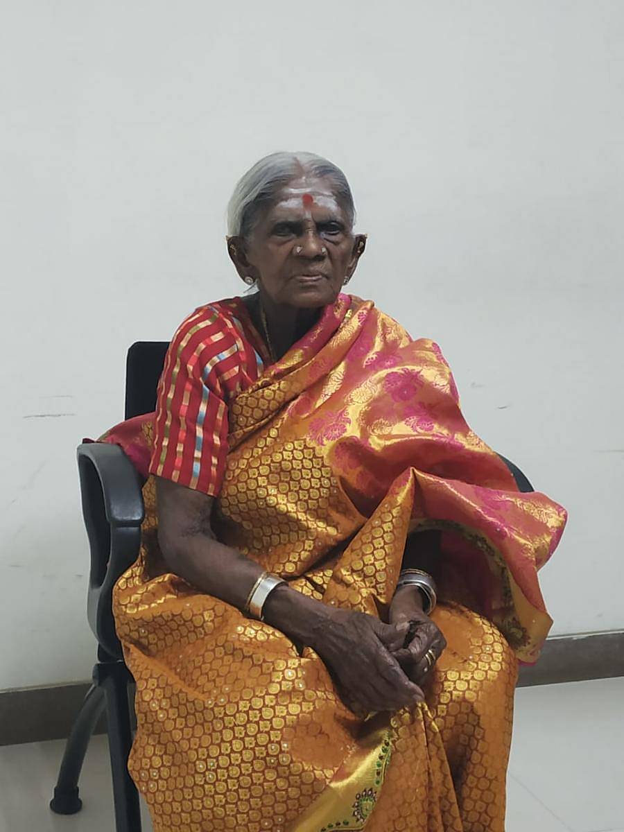 Salumarada Thimmakka Passes Away: ‘ವೃಕ್ಷಮಾತೆ’ ಸಾಲುಮರದ ತಿಮ್ಮಕ್ಕ ಅವರ ...