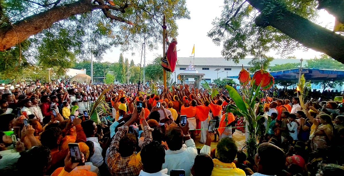 ಉತ್ತಿಬಿತ್ತಿ ಬೆಳೆದ ಕೈಗೆ ಬಂಗಾರದ ಕಡಗಲೇ ಪರಾಕ್: ನವೀನ್ ಬಡಿಗೇರ್ ಭವಿಷ್ಯ