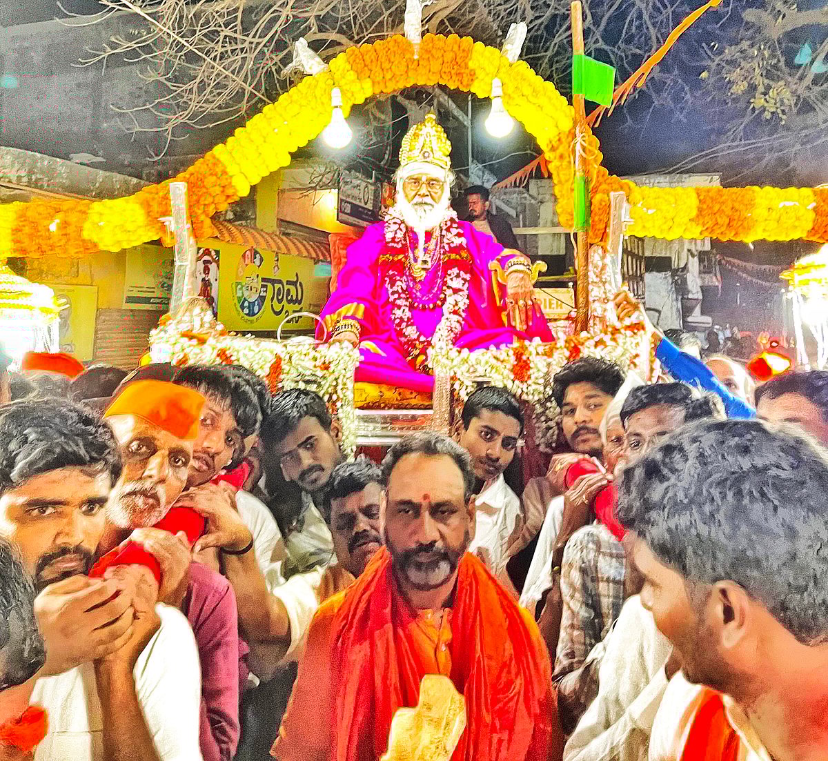 Spiritual Path Message: ಅಧ್ಯಾತ್ಮವೇ ಬದುಕಿನ ಶಾಶ್ವತ ದಾರಿ: ರಂಭಾಪುರಿ ...