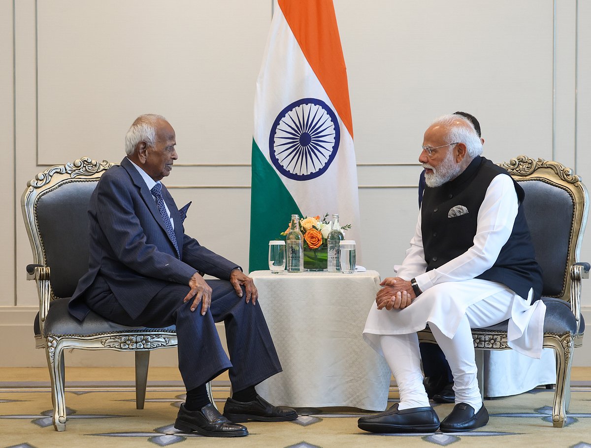 Modi Malaysia Visit: ಬೋಸ್ ‍ಪಡೆದ ನಿವೃತ್ತ ಯೋಧ ಜಯರಾಜ್ ರಾಜಾ ರಾವ್ ಅವರನ್ನು ...
