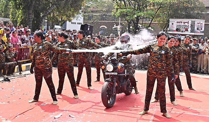 Akka Pade Expansion: ಎಲ್ಲಾ ತಾಲ್ಲೂಕುಗಳಿಗೂ ಅಕ್ಕ ಪಡೆ ವಿಸ್ತರಣೆ: ಲಕ್ಷ್ಮೀ ...