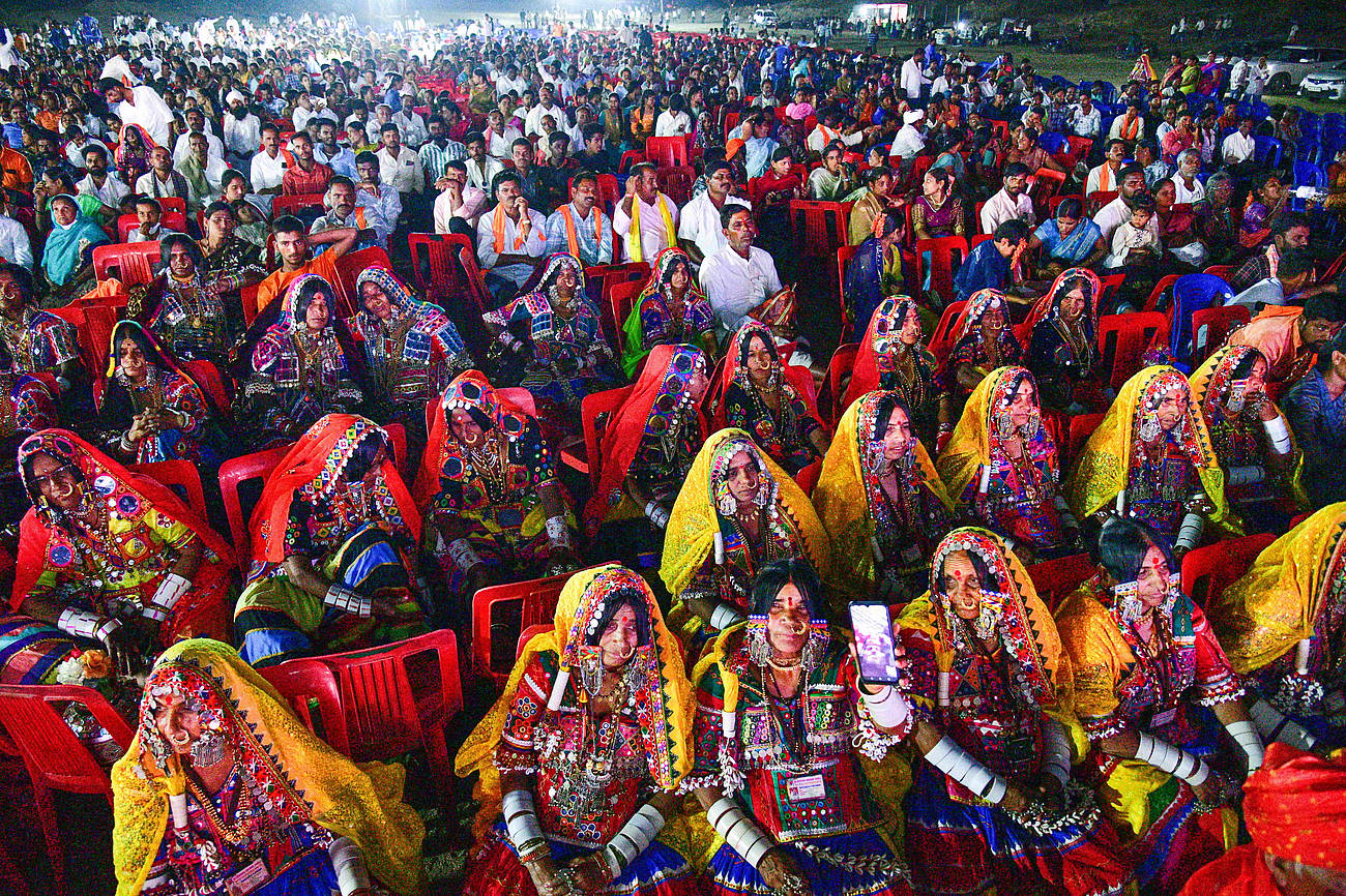Hathiram Baba Festival: ಕೊಪ್ಪಳ: ಬಹದ್ದೂರ್ ಬಂಡಿ ಗ್ರಾಮದಲ್ಲಿ ಹಾತಿರಾಮ್ ಬಾಬಾ ...