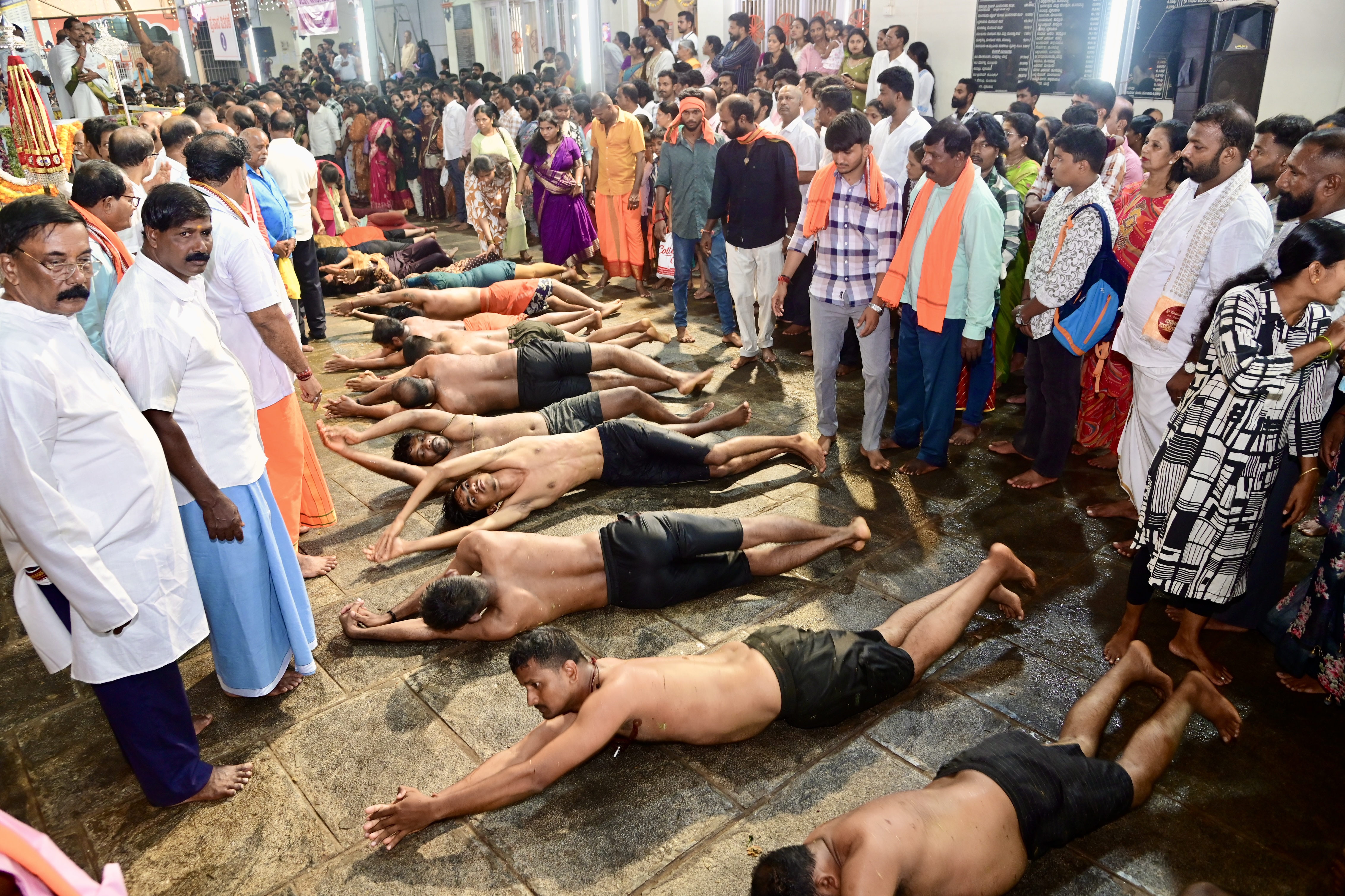 Mangaluru Urwa Bolur: ಉರ್ವ ಬೋಳೂರು ಮಾರಿಯಮ್ಮ ದೇವಸ್ಥಾನದಲ್ಲಿ ವೈಭವದ ಕಂಚಿಲ್ ಸೇವೆ